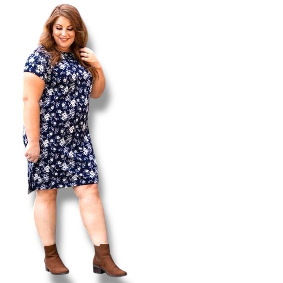 LuLaRoe | Dresses | Lularoe Chelsea T Shirt Dress | Poshmark